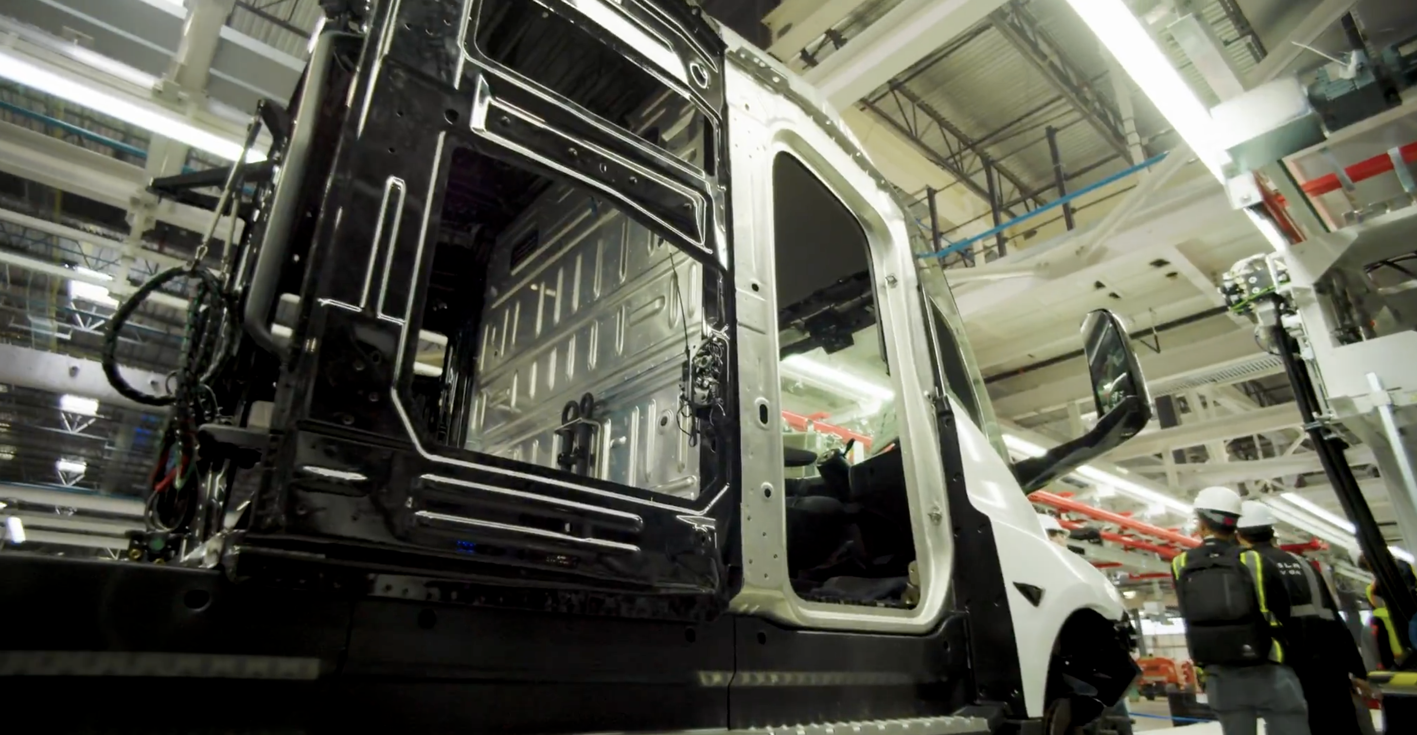 Tesla Semi Factory Tour: Production is Finally Scaling Up!