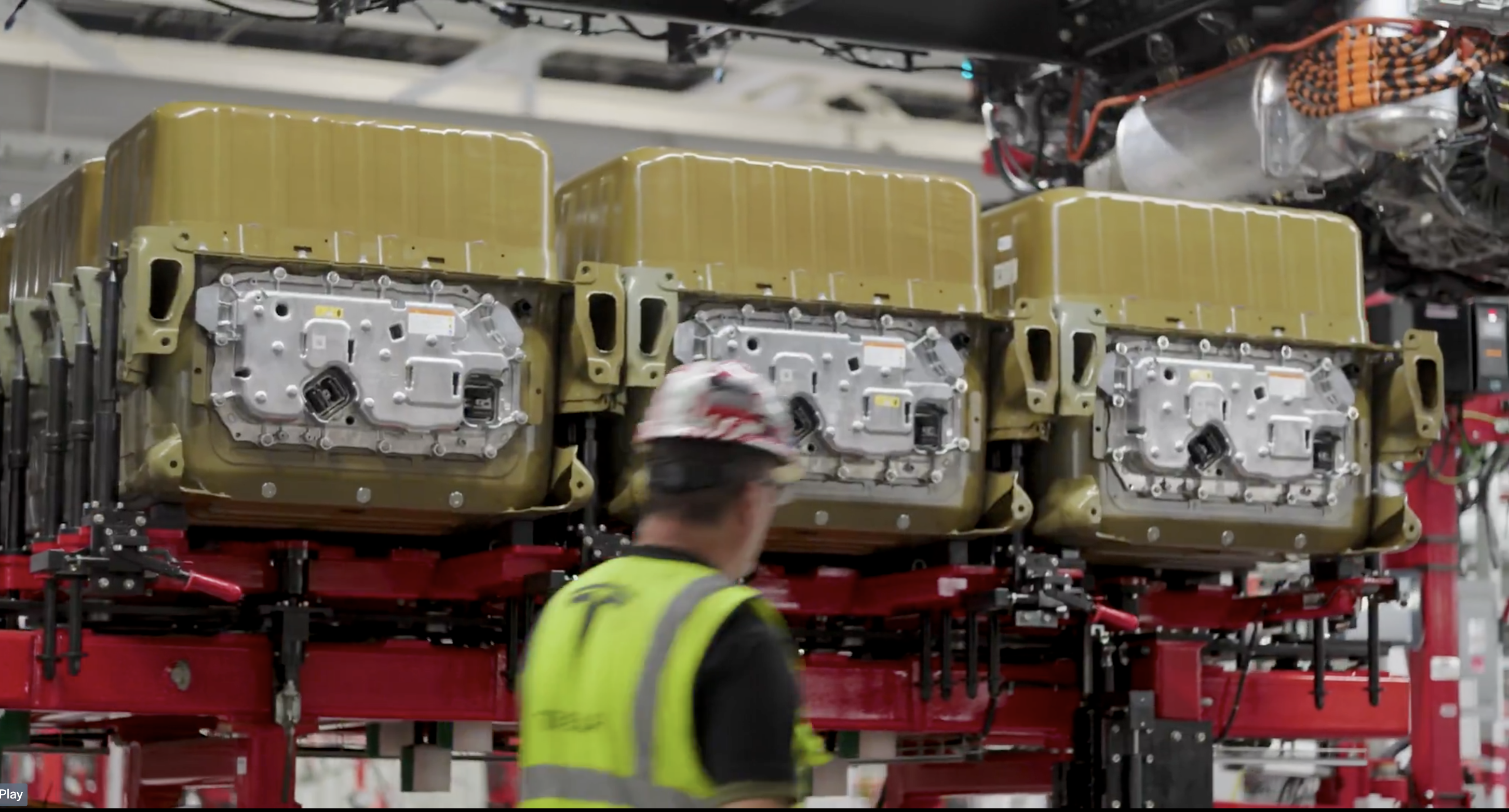 Tesla Semi Factory Tour: Production is Finally Scaling Up!